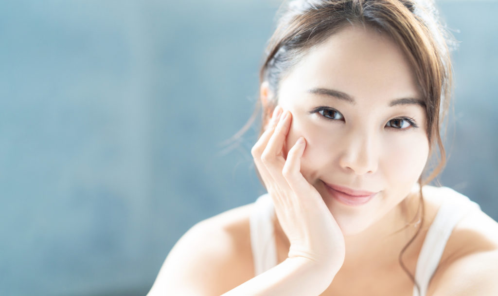 皮下填充劑：玻尿酸還是烴基磷灰石鈣 (CaHA) ？ | MASJ